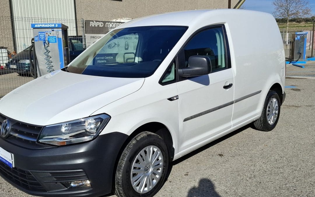 VW Caddy Furgón 2.0 TDI Business 102cv | Multiservice Car